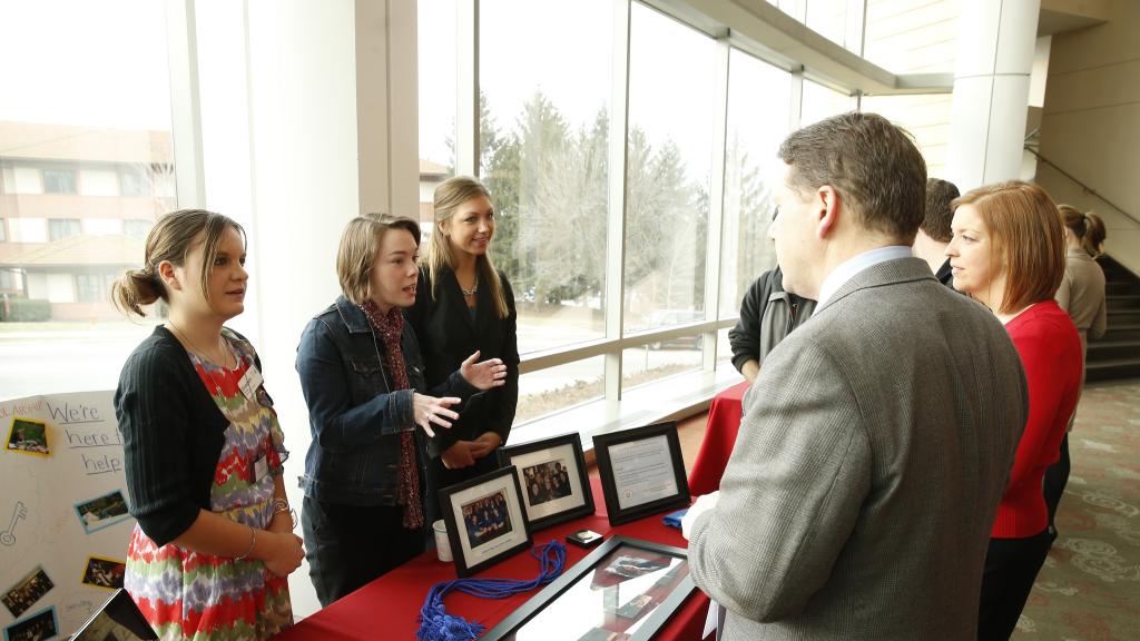Civic Engagement and Leadership | North Central College