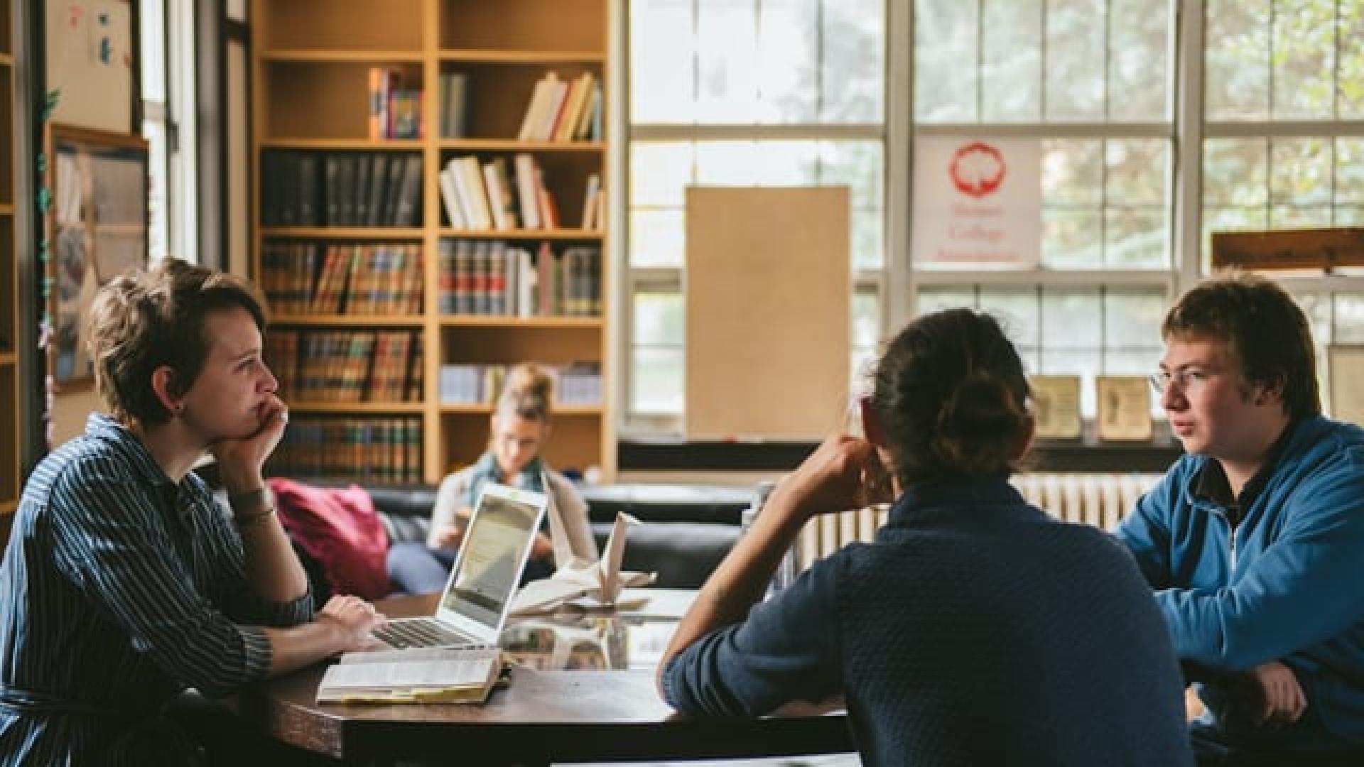 College of Arts & Sciences: Shimer Great Books School | North Central ...